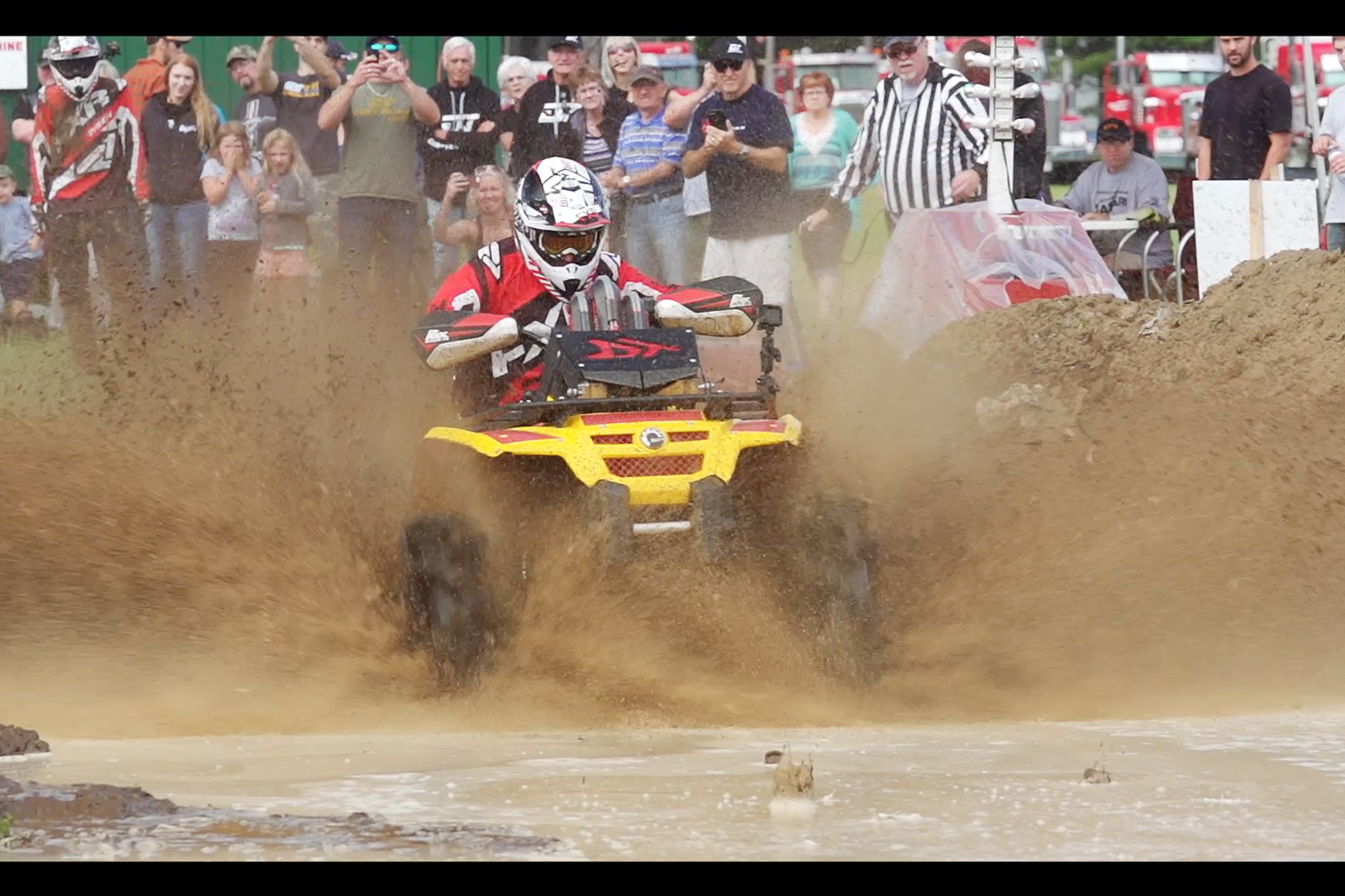 Can-Am Mud Build: Mud Race Part II - Dirt Trax Online